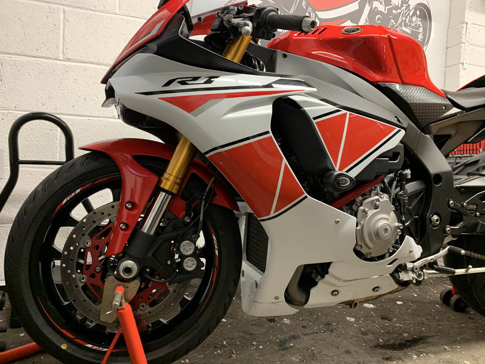 Motorcycle Graphics - Universal Graphics Ltd.